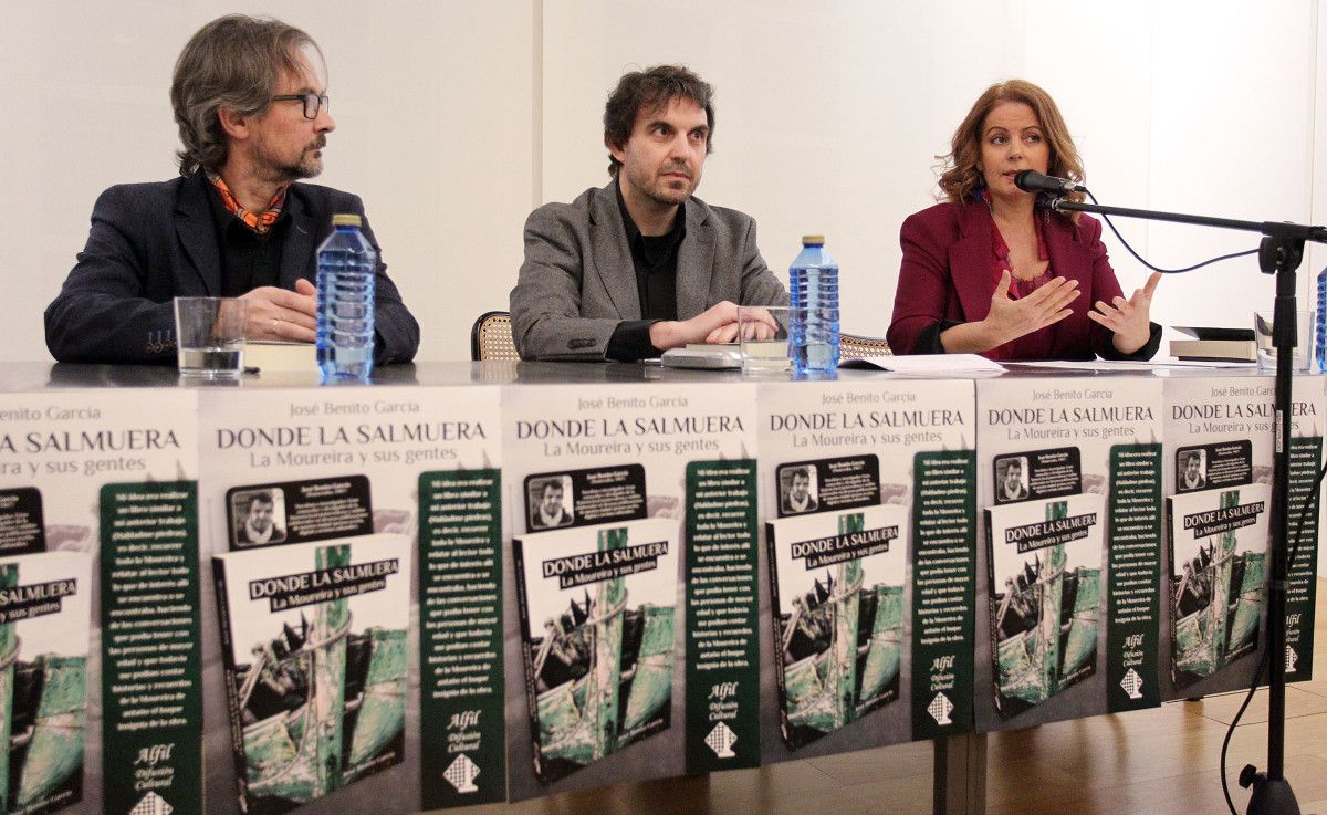 José Benito García presenta un libro sobre el barrio de A Moureira