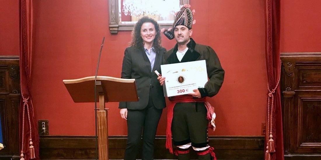 David Quiñones, de nuevo Premio de Investigación sobre el Traje ...