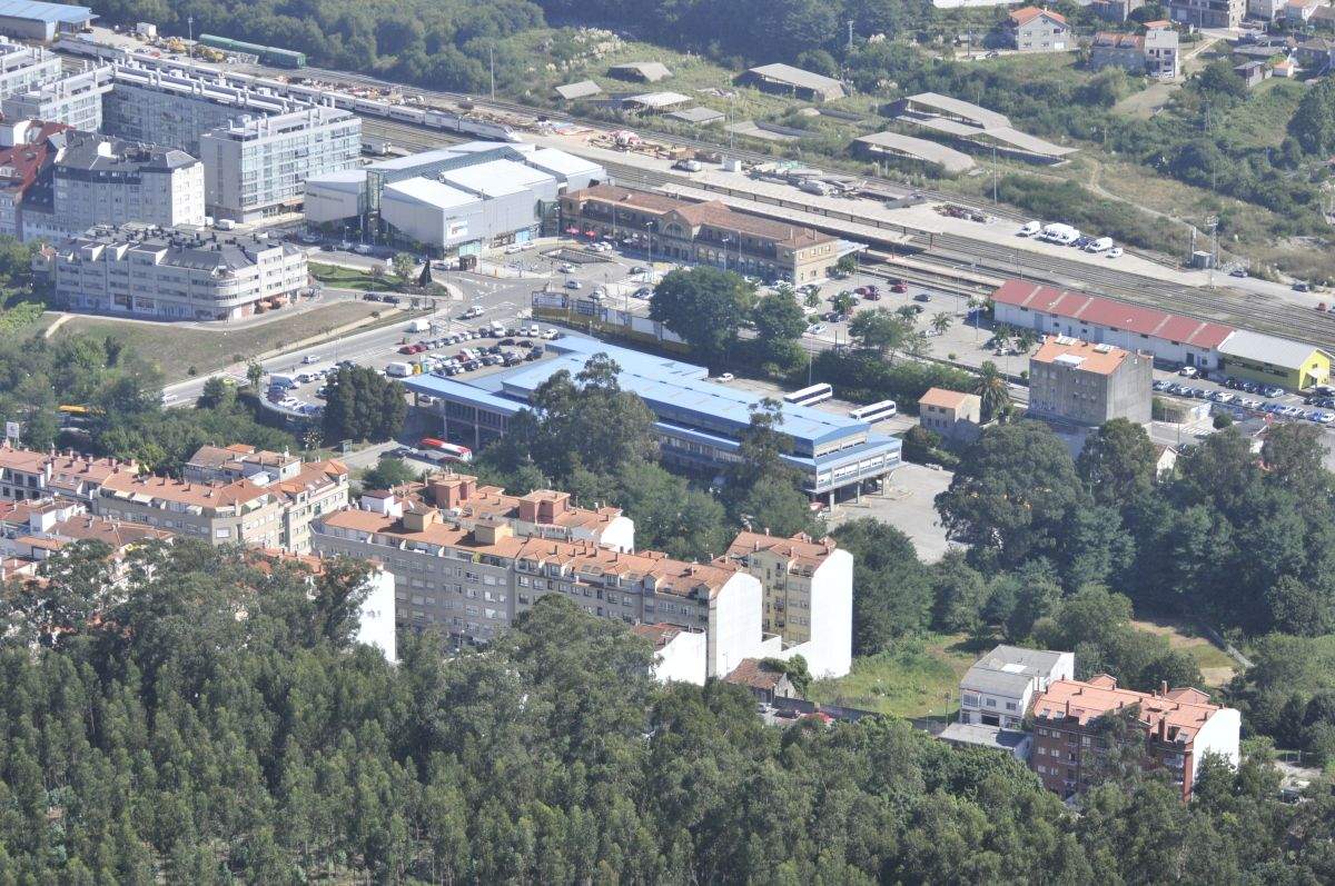 O PP proporá o nome de Adolfo Suárez para o desdobramento da Avenida de ...